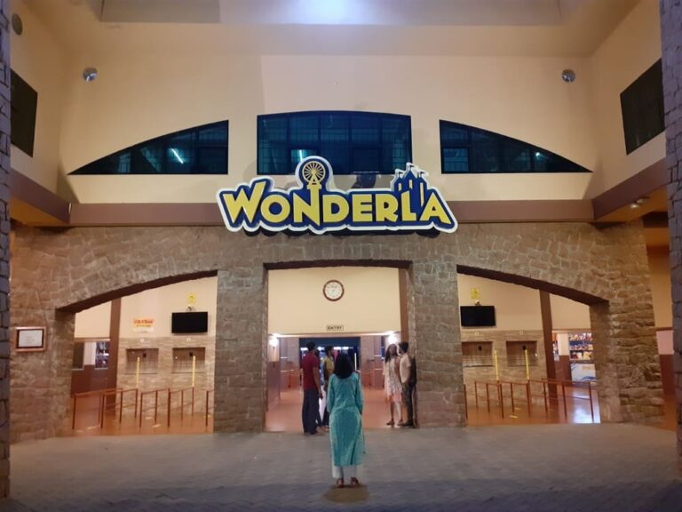 Wonderla Bangalore Review: The Best 1-Day Trip Experience – Madman's ...
