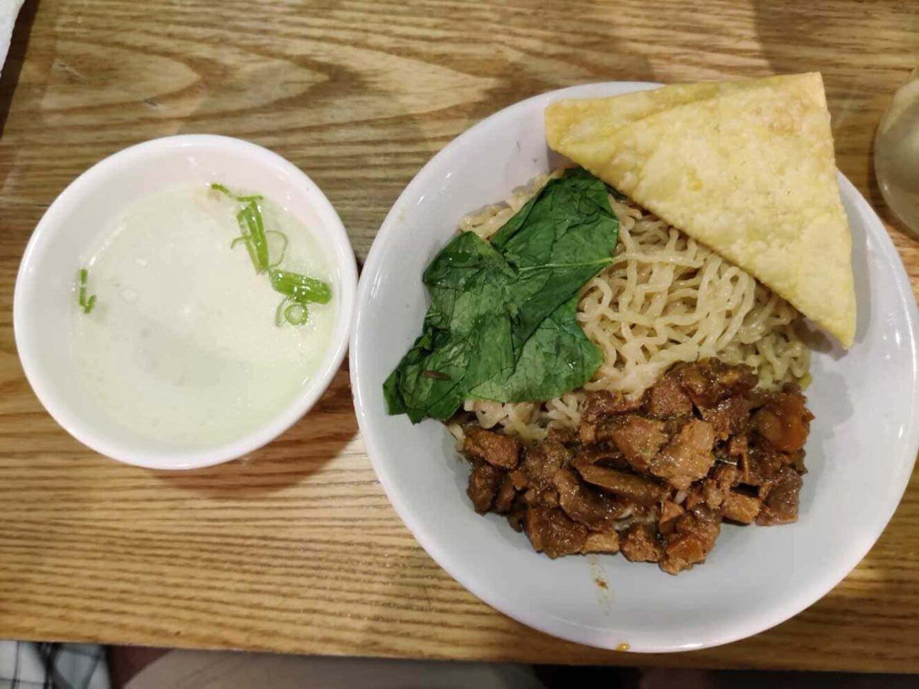 Best Food in Batam Recommendation (2024): Must-try Cuisines!